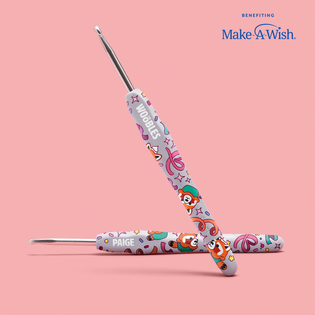 Paige the Red Panda: Cupcake Edition Crochet Kit | The Woobles