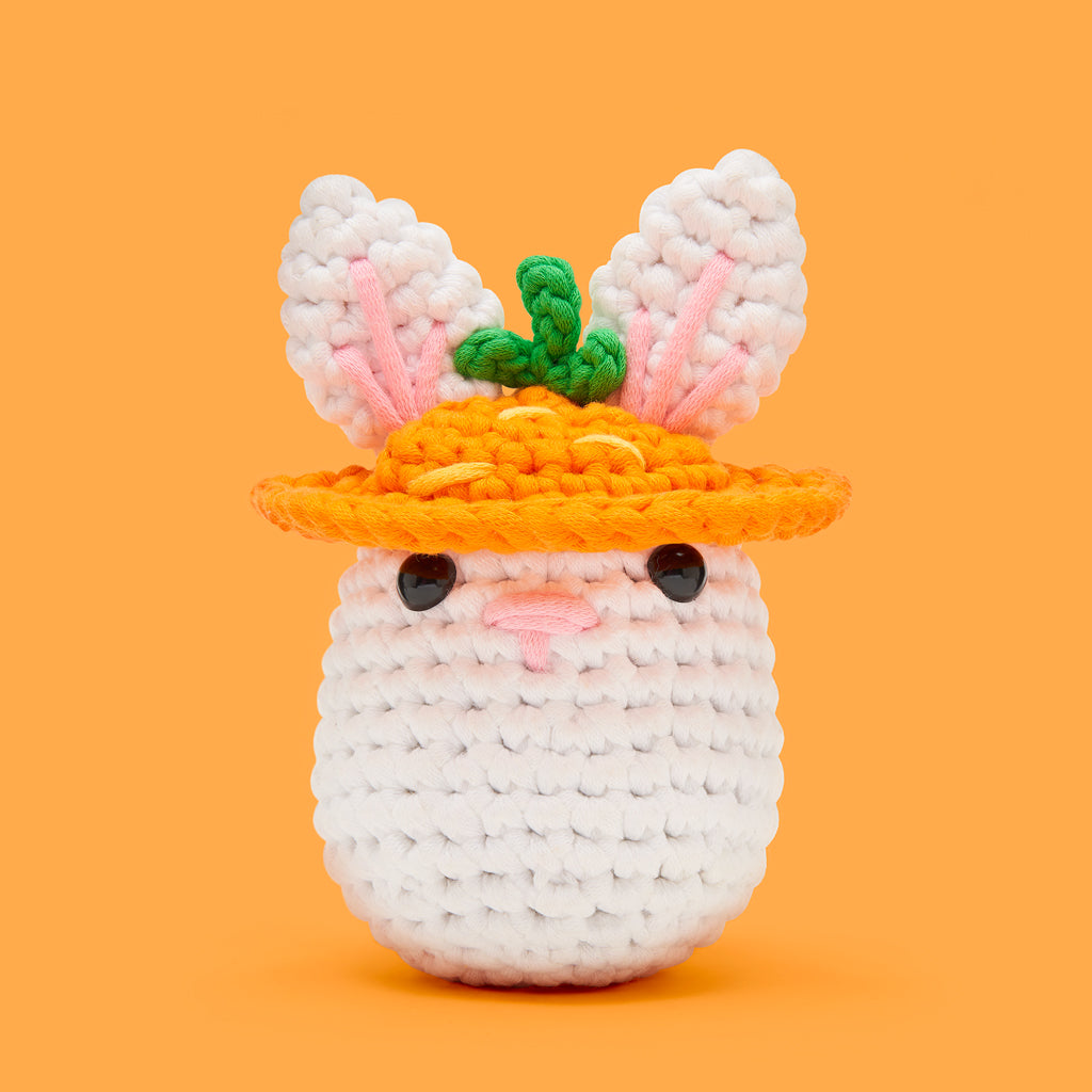 Tiny Carrot Hat Crochet Kit | The Woobles